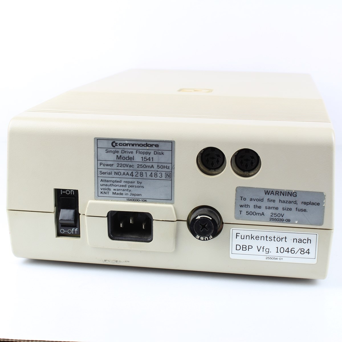 Commodore 1541 Floppy Disk Drive - WTS Retro - køb her