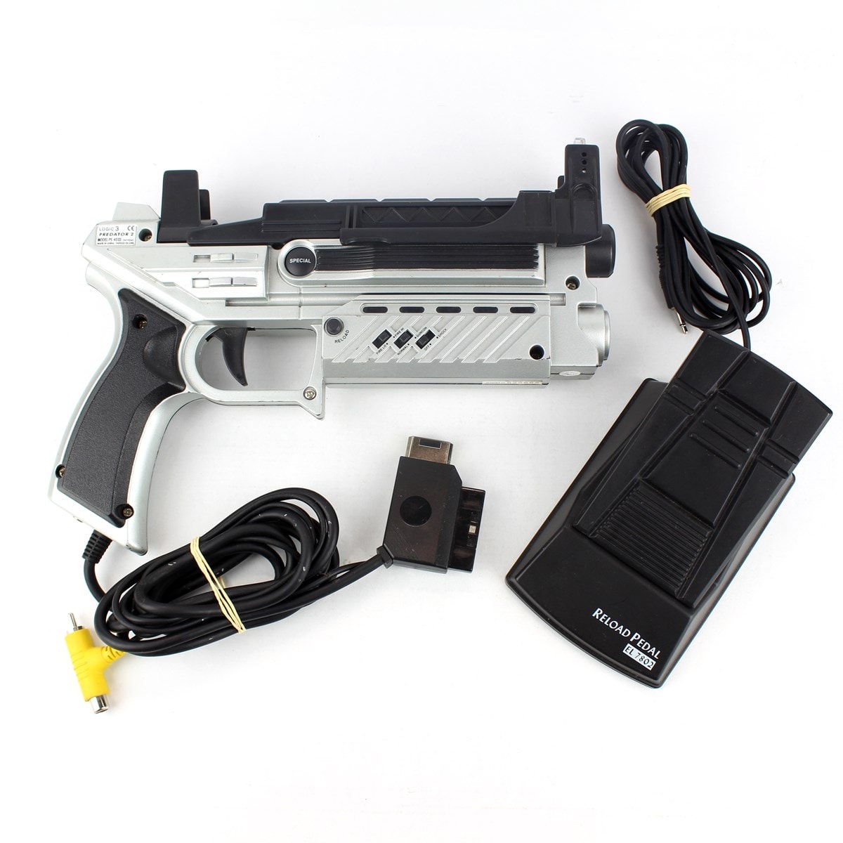 Logic3 Predator 2 Lightgun + Reload pedal (PS1 / PS2 / SEGA Saturn)