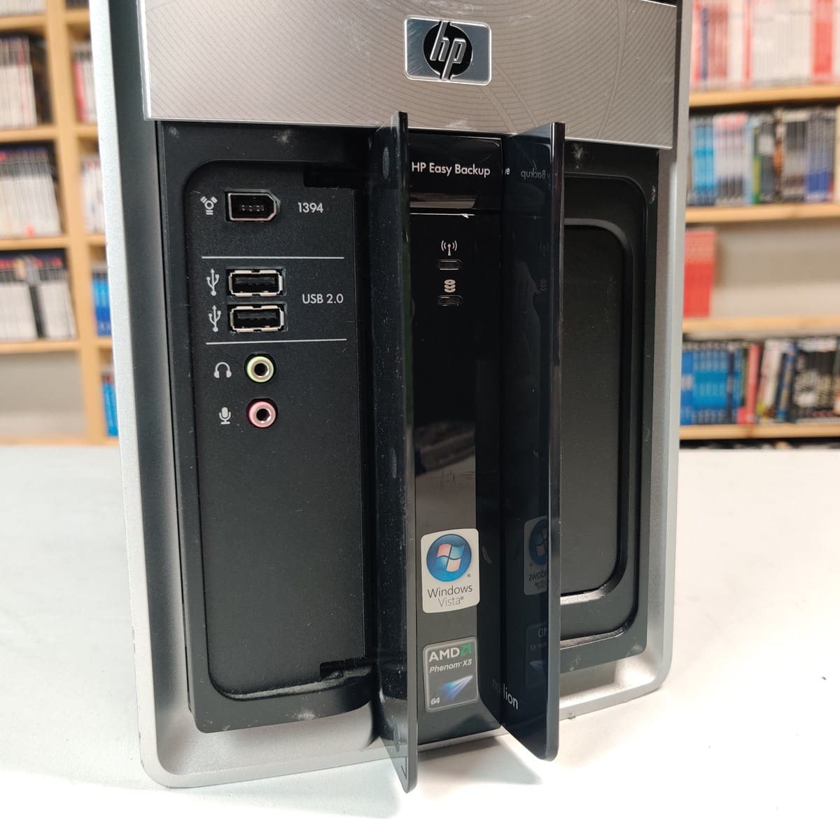 HP Pavilion (AMD Phenom 8650+ 2.3GHz, 1GB Ram, 160GB HDD, WinXP)