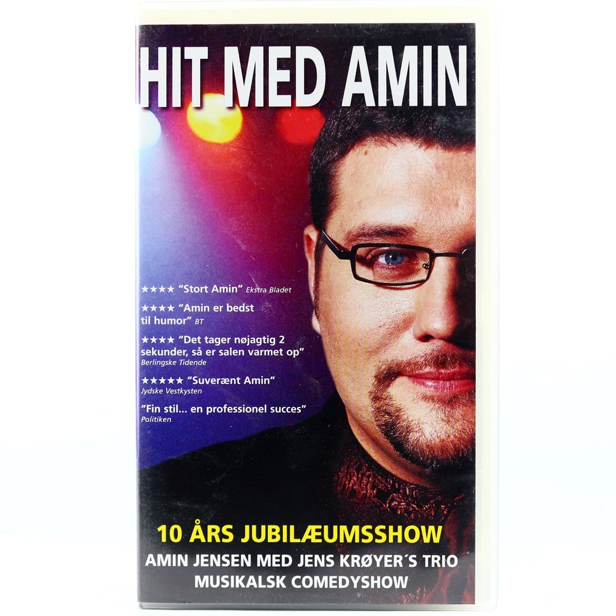Hit med Amin - 10 års jubilæmsshow (VHS) - WTS Retro - Køb filmen her