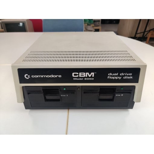 Commodore CBM 8050 Dual Disk Drive - WTS Retro - Køb her