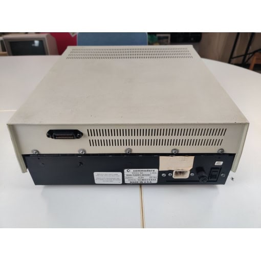 Commodore CBM 8050 Dual Disk Drive - WTS Retro - Køb her